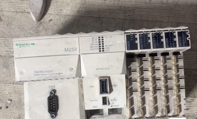 施耐德M258  TM258LD42DT加扩展一套  二手拆机  议价
