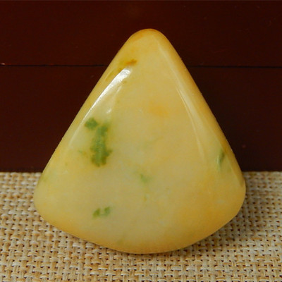 缅甸A货翡翠玉石黄翡飘花边角料