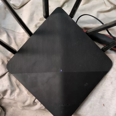 出普联TL-WDR7660千兆版AC1900，9成新，带电源 议价