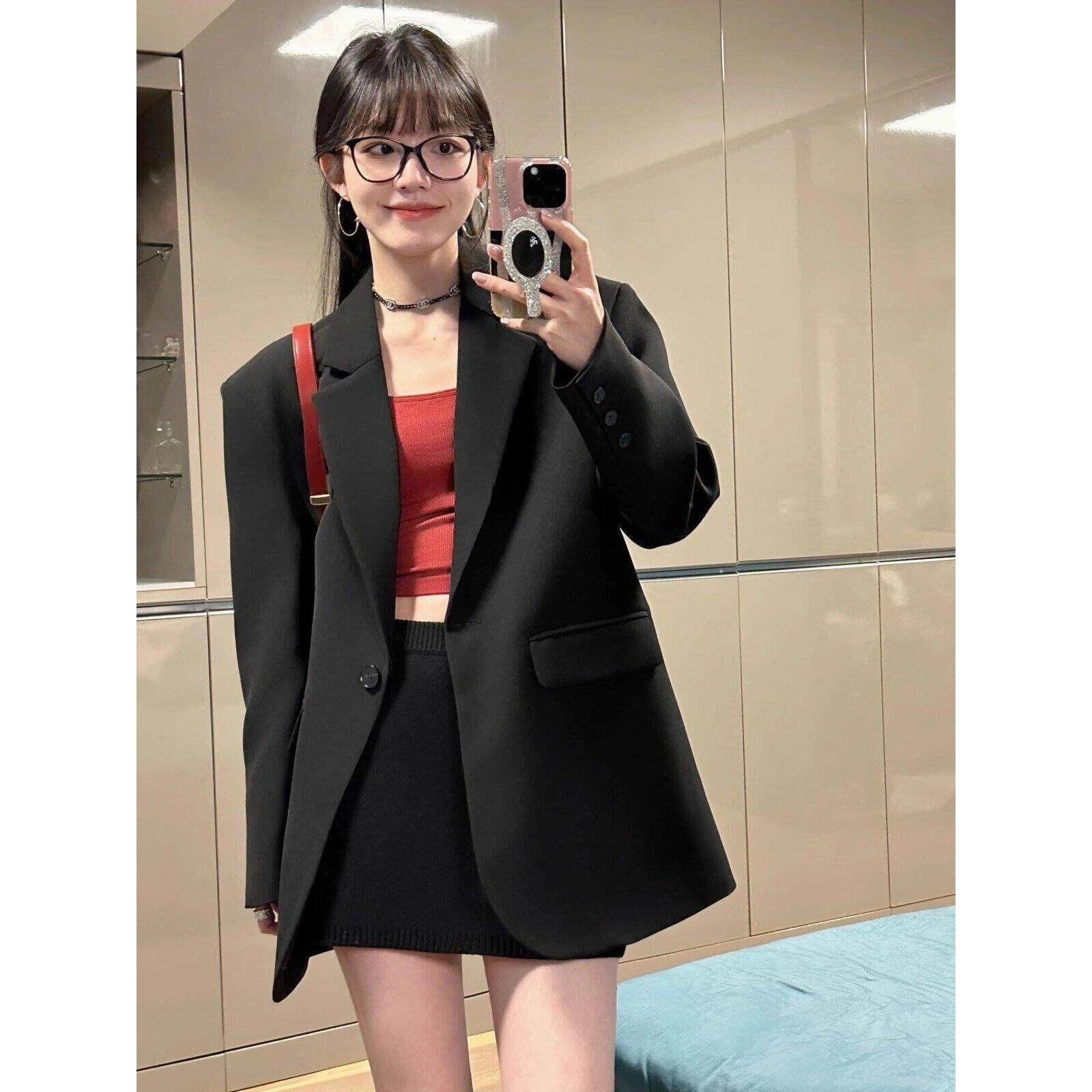香港高级感黑色小西装外套女2026春秋季修身显瘦时尚宽松休闲西服
