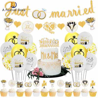 White gold wedding sequins, balloons, just married banner