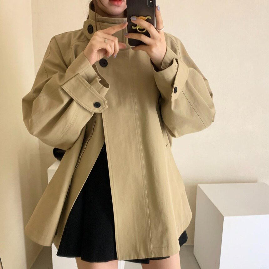 已出货 小众设计感短款风衣外套