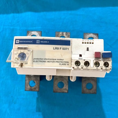 施耐德LR9F5371原装实物拍摄顺丰到付 可 议价