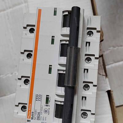 可维修梅兰日兰断路器MuIti9，NC100H，D80A，4P，还议价