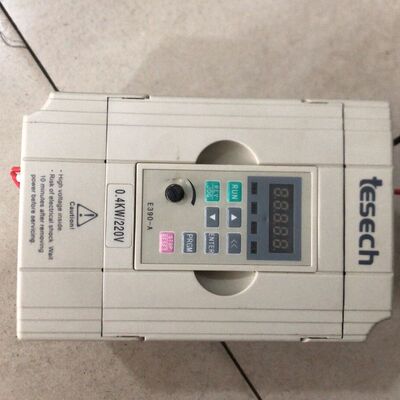 台创变频器TESECH E390-A 0.4KW功率 220