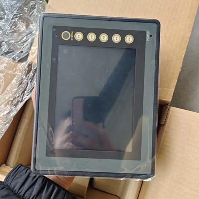 FUJI/ V706TD 触摸屏 未使用过的 看上的