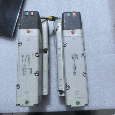 电磁阀两个 型号：VQ5301-5 适用于0.2-1.