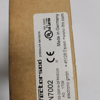 IFM易福门压力开关PN7002  现货 实物拍