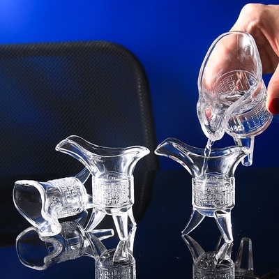 创意仿古酒樽玻璃白酒杯小号分酒器古代帝王爵杯家用个性烈酒杯