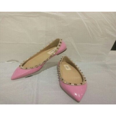 Valentino 铆钉芭蕾舞鞋 WS0403VNW