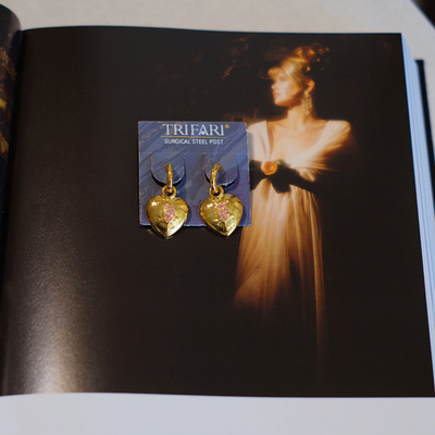 vintage toccata Trifari 翠法丽 爱心 金色 保存品 耳针 耳环