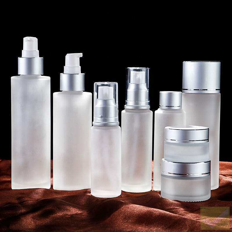 Cosmetic bottling Glass spray bottle fine mist pressing