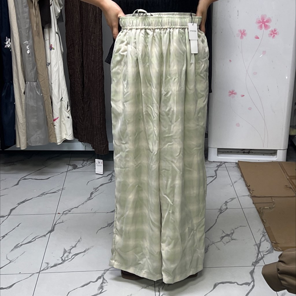 112，新款休闲裤62-100腰，绿色格子裤，104长，