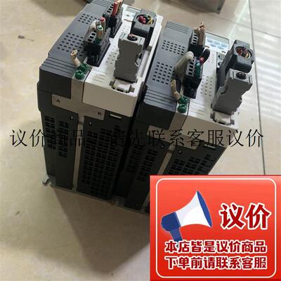 拆机松下A4驱动器1KW两台MDDDT3530053成色如图功能正常