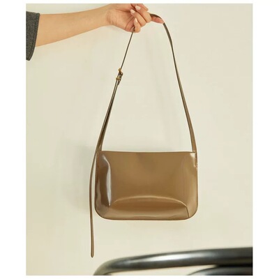 折扣推荐日本Whim Gazette 牛皮包包 2way斜挎包腋下包