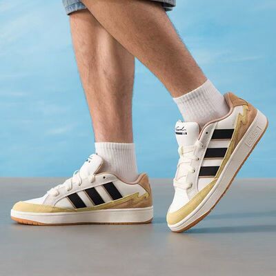 阿迪达斯男女低帮耐磨休闲板鞋