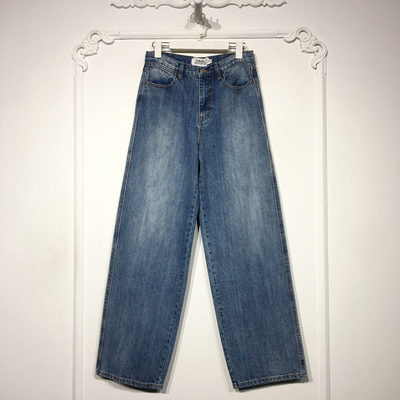 容系列 8331S125 时尚牛仔长裤品牌女装折扣颦薪