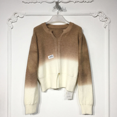 容系列 8327S037 时尚针织衫品牌女装折扣颦薪