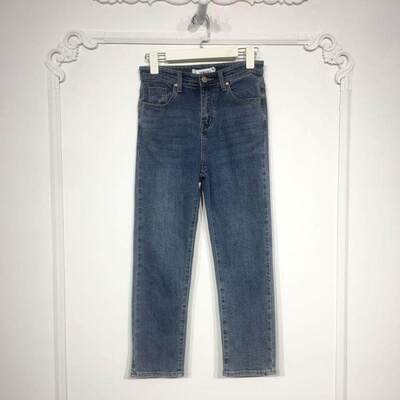 沫H系列 8226S227 时尚牛仔九分裤品牌女装折扣颦薪