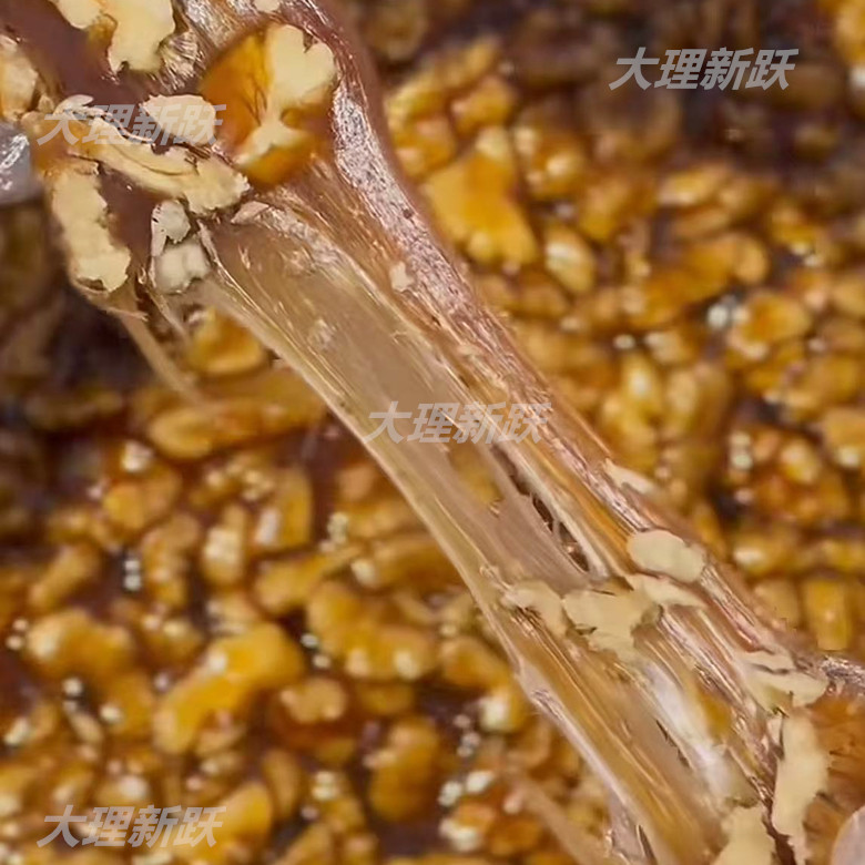 云南大理土特产麦芽核桃糖麦芽糖新鲜核桃制作糯米纸包装纯手工