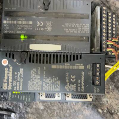 可议价GE Fanuc VersaMax模拟量输入模块，型号IC2
