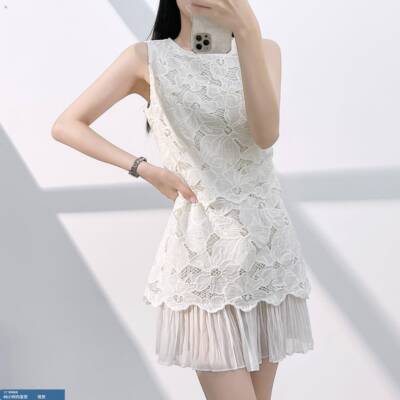法式小香风白色重工蕾丝无袖连衣裙女镂空刺绣名媛千金风百褶短裙