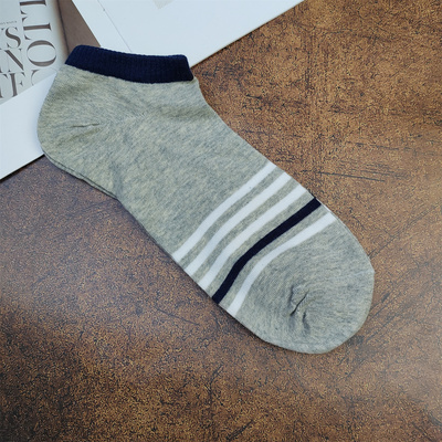 四季纯棉拼色款条纹短筒袜