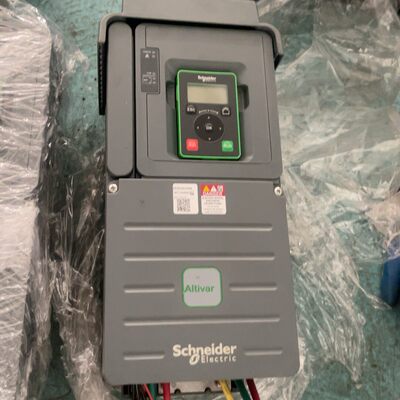 议价ATV610D15N4 变频器 工业工控调速装置 自动化控制配件维修