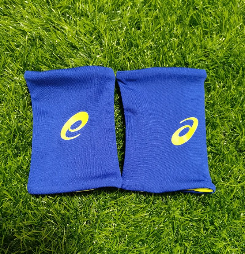 Asics corewristband 运动健身跑步吸汗腕带护腕一对装 132085