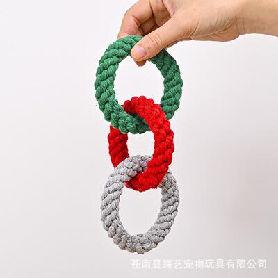 Weave three rings of cotton-lined toys, honey-bags, pets and