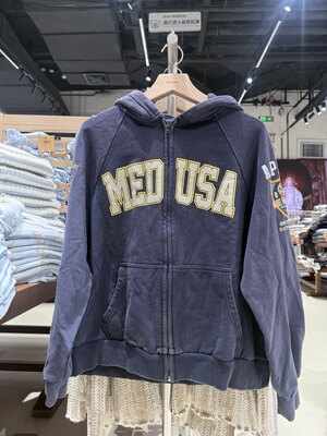 OM one moment国内正品代购拉链连帽卫衣外套不支持退换