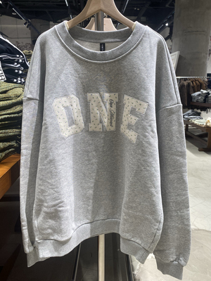 OM one moment国内正品代购圆领美式复古字母卫衣不支持退换