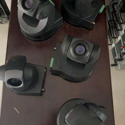 检修SONY EVI-D100P一个，D70P有4个，彩色会议摄详询