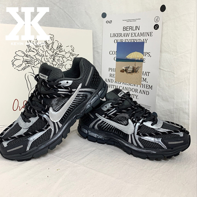 Nike耐克男女同款跑步鞋