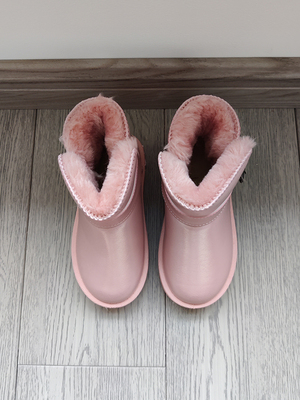 女童雪地靴尺码相对偏小