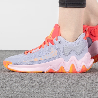 Immortali字母哥实战篮球鞋Nike