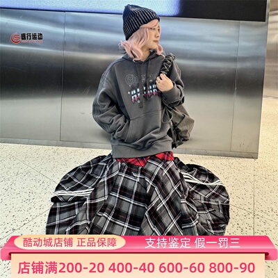 阿迪达斯三叶草2026春女子时尚潮流宽松格纹A字半身裙KT6382 6381