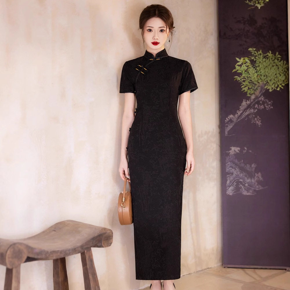 旗袍2025新款改良复古敬酒服新娘短袖黑色订婚新中式结婚连衣裙