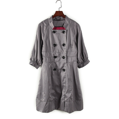 灰色中袖风衣外套双排扣