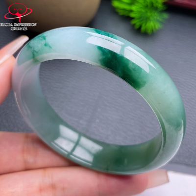 豪8印象X26320X528翡翠手镯圈口55.4天然冰糯种蓝绿飘花玉手镯57g