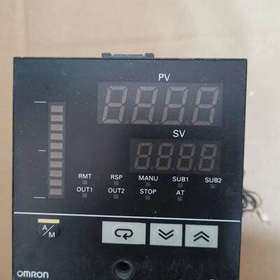 议价欧姆龙温控器E5AK-AA203FB，原装拆机，成色漂亮，功
