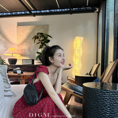 DIGM-度假风碎花露背设计收腰显瘦连衣裙DA12358