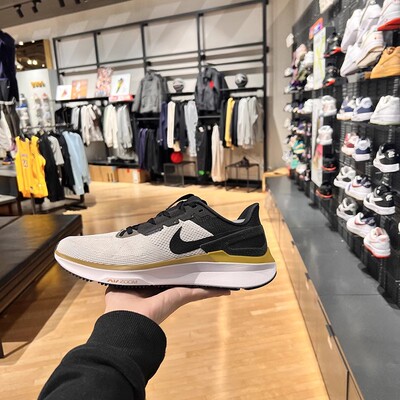 男子跑步鞋AIRZOOMSTRUCTURE25