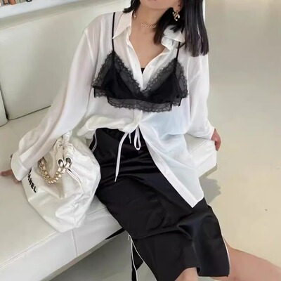 Pushbutton 春夏款女士系扣假两件蕾丝衬衫银泰百货精品 301596