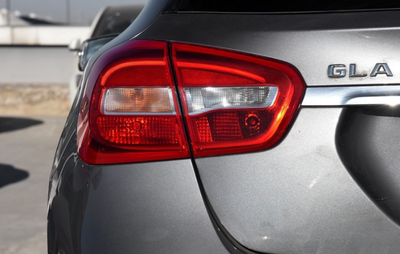 适用于老款奔驰GLA260 尾灯GLA200 GLA200 45后大灯 灯泡底座W156