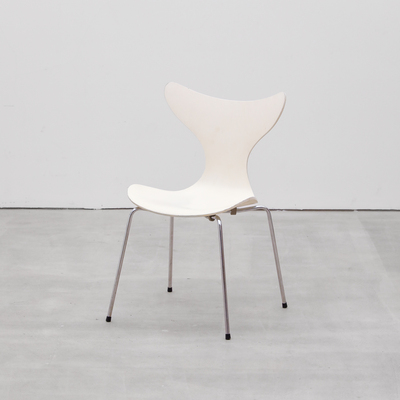 coznap 中古｜丹麦产 Arne Jacobsen 设计 Lily 餐椅