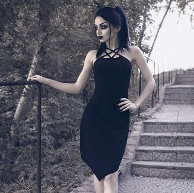 潮牌五芒星吊带哥特性感连衣裙