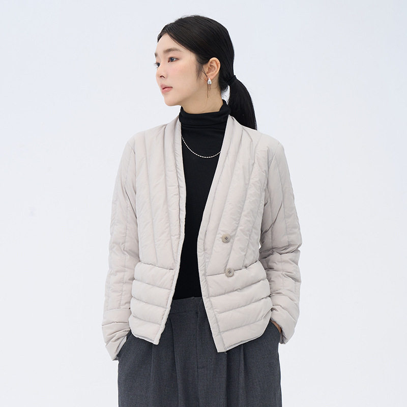 唯品会特卖断码清仓特价处理轻薄白鸭绒羽绒服女装品牌正品春秋冬