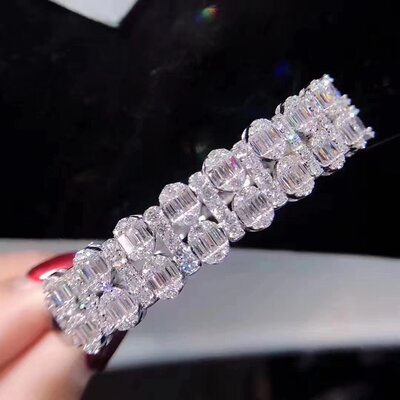 18K白金女镶嵌3.89克拉天然南非高品质钻石T方钻圆钻手镯真金真钻