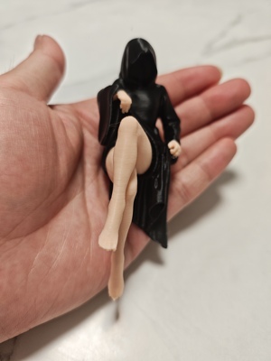 Mysterious bookshelf sculptures 神秘的黑袍女王书架雕像装饰品